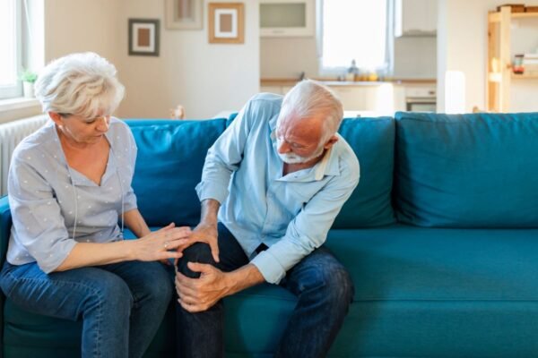 Navicular Bone Pain: Causes, Symptoms, And Treatment Options | The ...